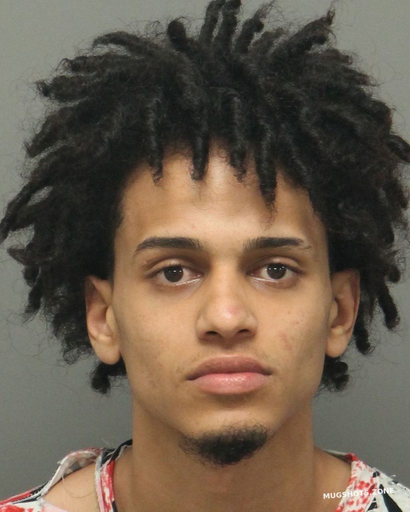 LIZARDO-LEON CHRISTOPHER DANIE 03/15/2022 - Wake County Mugshots Zone