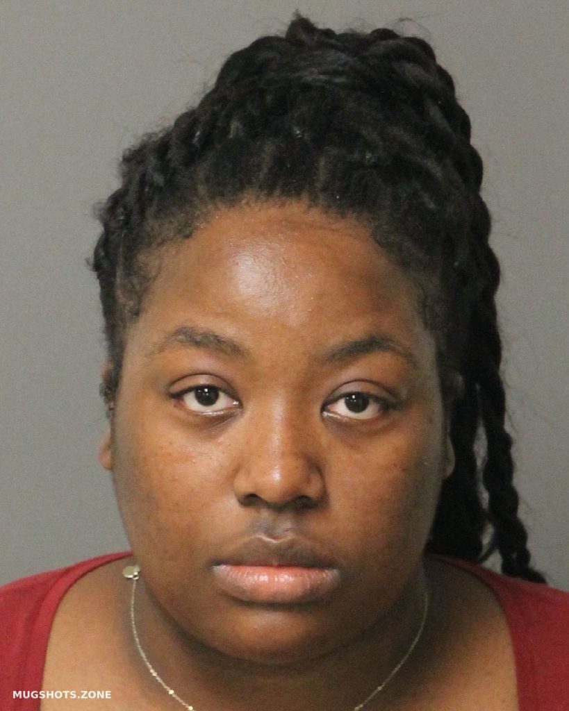 DICKENS DONYE SIMONE 09/21/2022 - Wake County Mugshots Zone