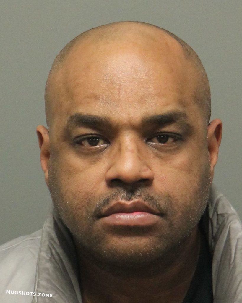 CHAVIS TRAVIS DONTEZ SR 01/22/2023 - Wake County Mugshots Zone