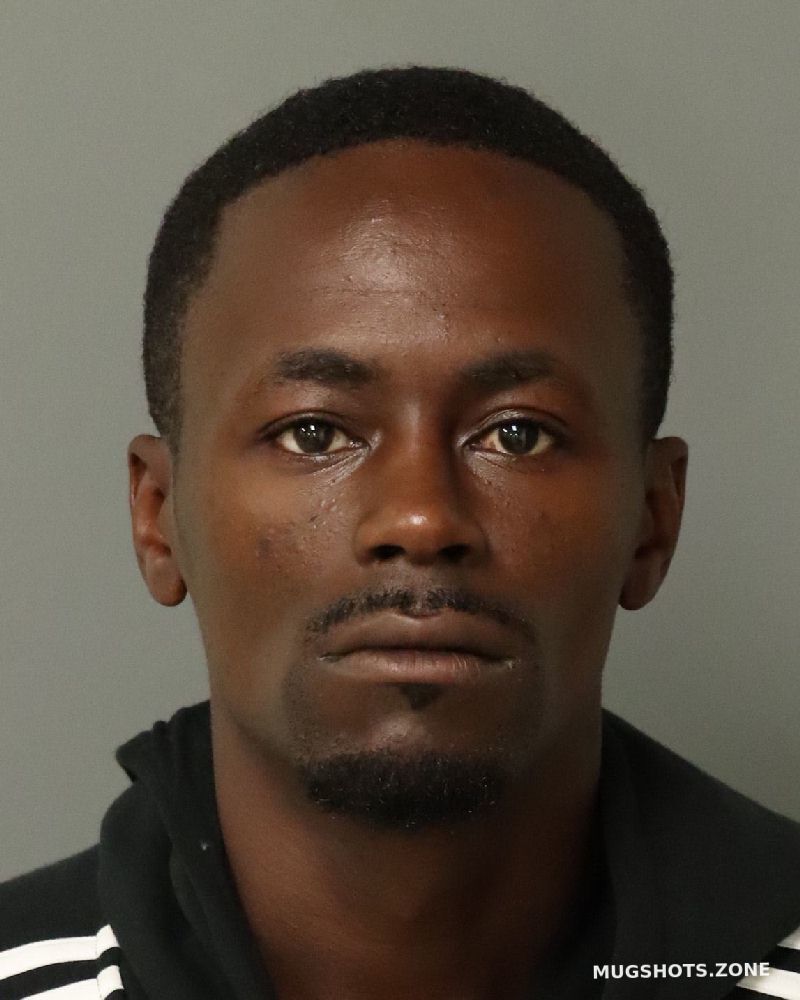 HALL CALVIN MARTESE JR 08/18/2023 - Wake County Mugshots Zone
