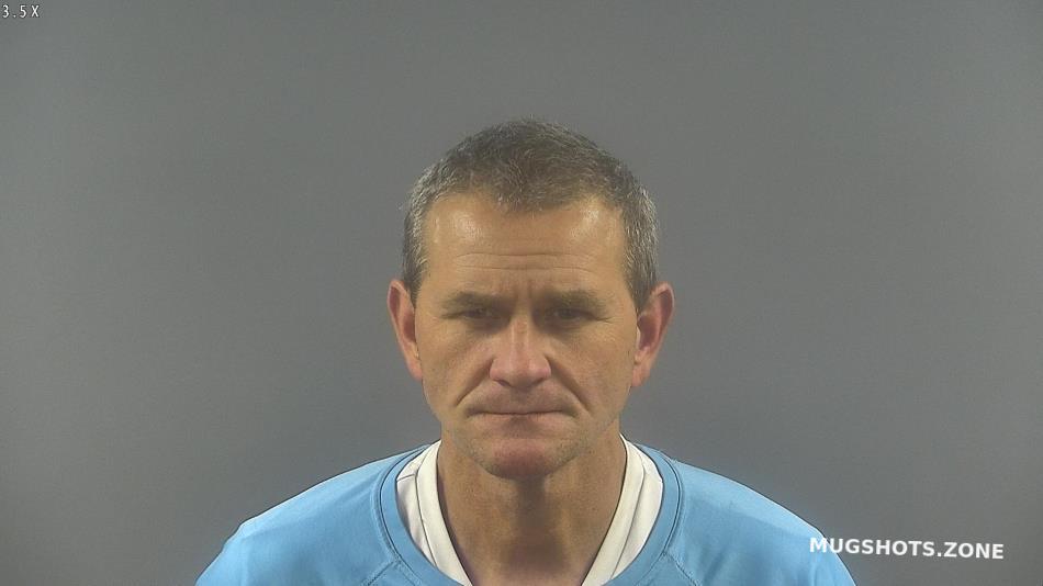 HESTER MICHAEL SHAWN 05/02/2021 - Warren County Mugshots Zone