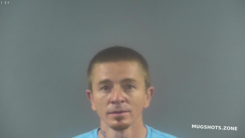 CARROLL MICHAEL TODD JR 08/06/2021 - Warren County Mugshots Zone CARROLL MICHAEL TODD JR 08/06/2021 - Warren County Mugshots Zone