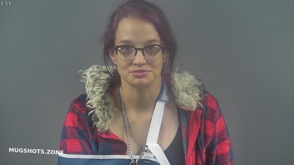 HUNT ERICA NICOLE 04/08/2022 - Warren County Mugshots Zone