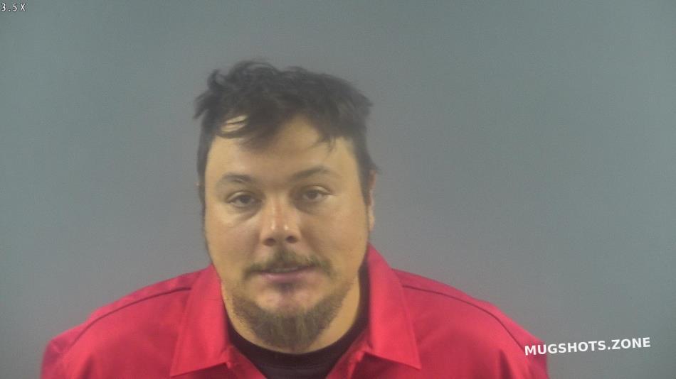 GARDNER JONATHAN DANIEL 04/27/2022 - Warren County Mugshots Zone