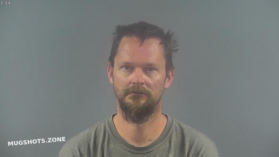 HENDRICKS GREG TYSON 05/02/2022 - Warren County Mugshots Zone