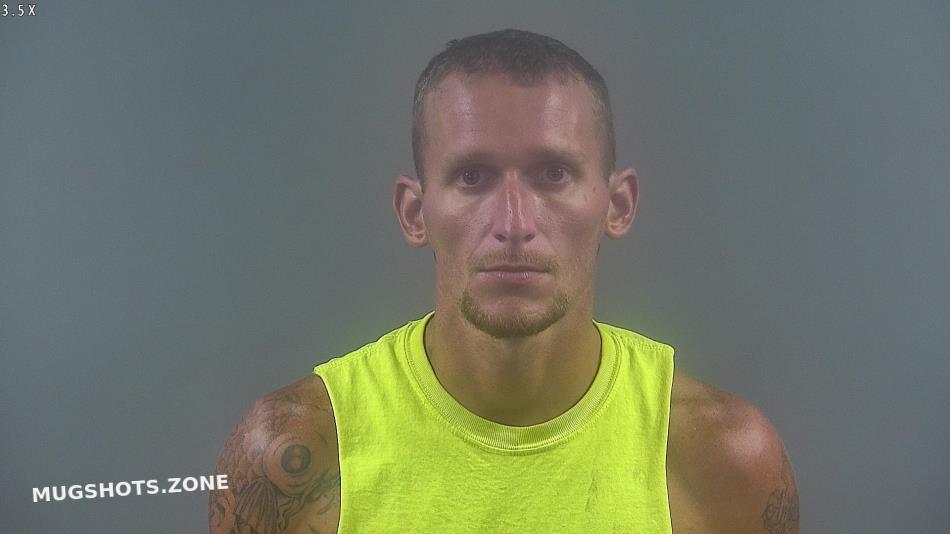 ESTES TYLER WADE 06/16/2022 - Warren County Mugshots Zone