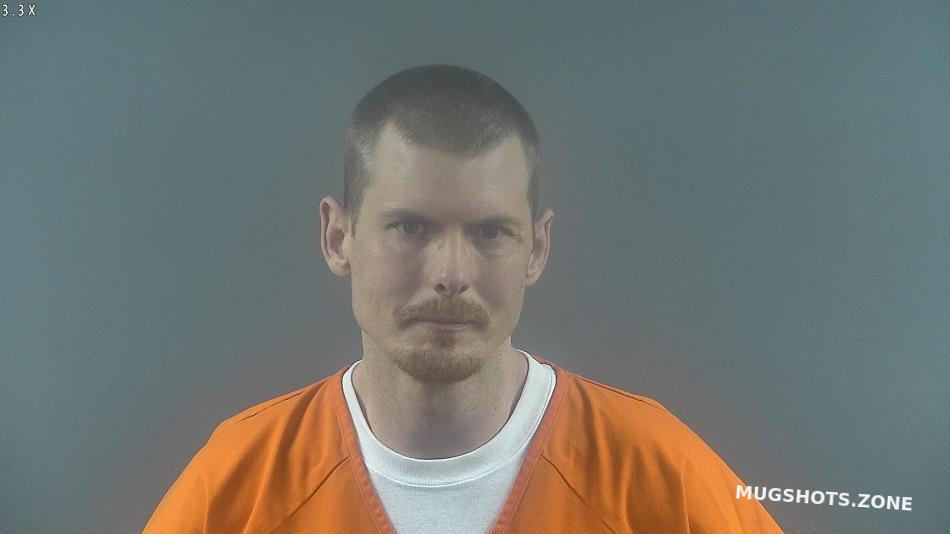 CARVER MICHAEL ESTILL 07/12/2022 - Warren County Mugshots Zone