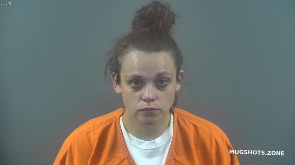 GIBBINS BRITTANY LEE 08/26/2022 - Warren County Mugshots Zone