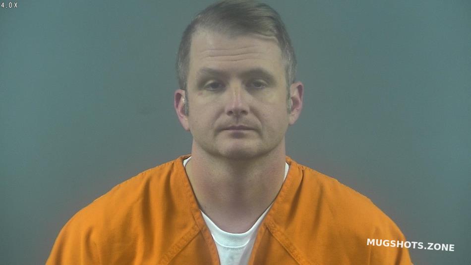 COLLINS DONALD LEE 10/07/2022 - Warren County Mugshots Zone