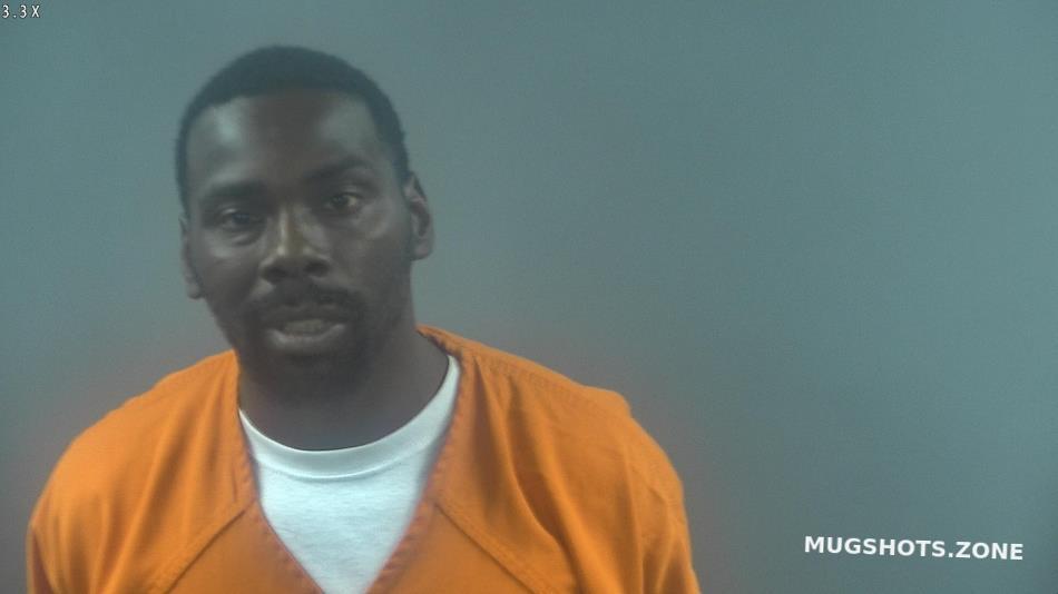 BROWN LANARD D 05/05/2023 - Warren County Mugshots Zone BROWN LANARD D 05/05/2023 - Warren County Mugshots Zone