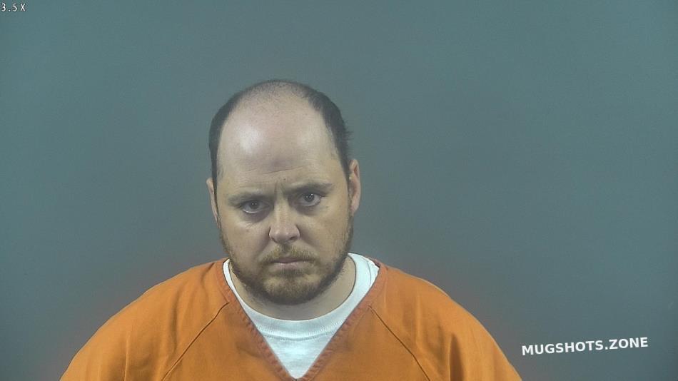 RUSSELL TIMOTHY WAYNE 10/18/2023 - Warren County Mugshots Zone