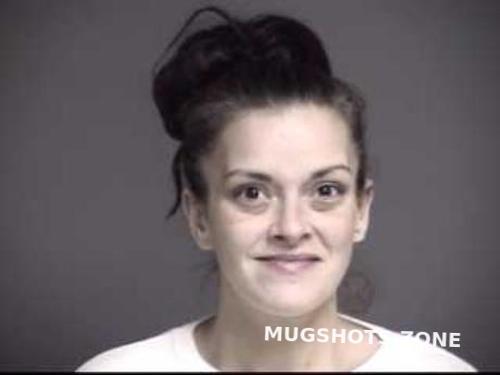 CLARK SHAWNA KAY 07/01/2022 - Warren County Mugshots Zone