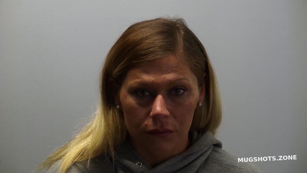 HOOLEY ROBIN ELAINE 01/21/2024 - Warren County Mugshots Zone