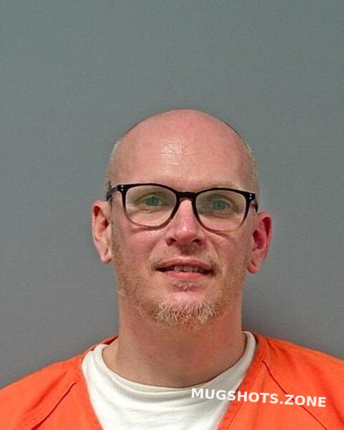 RENWICK ROBERT D 04/02/2025 - Warren County Mugshots Zone