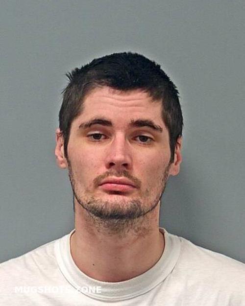ESKRIDGE HUNTER DANIEL 12/12/2025 - Warren County Mugshots Zone