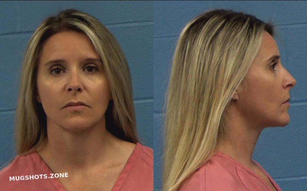 LAFFERTY CYNTHIA LYNN 02/28/2022 - Williamson County Mugshots Zone