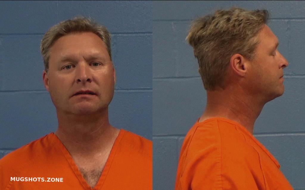 THOMPSON MARK A 04/11/2022 - Williamson County Mugshots Zone