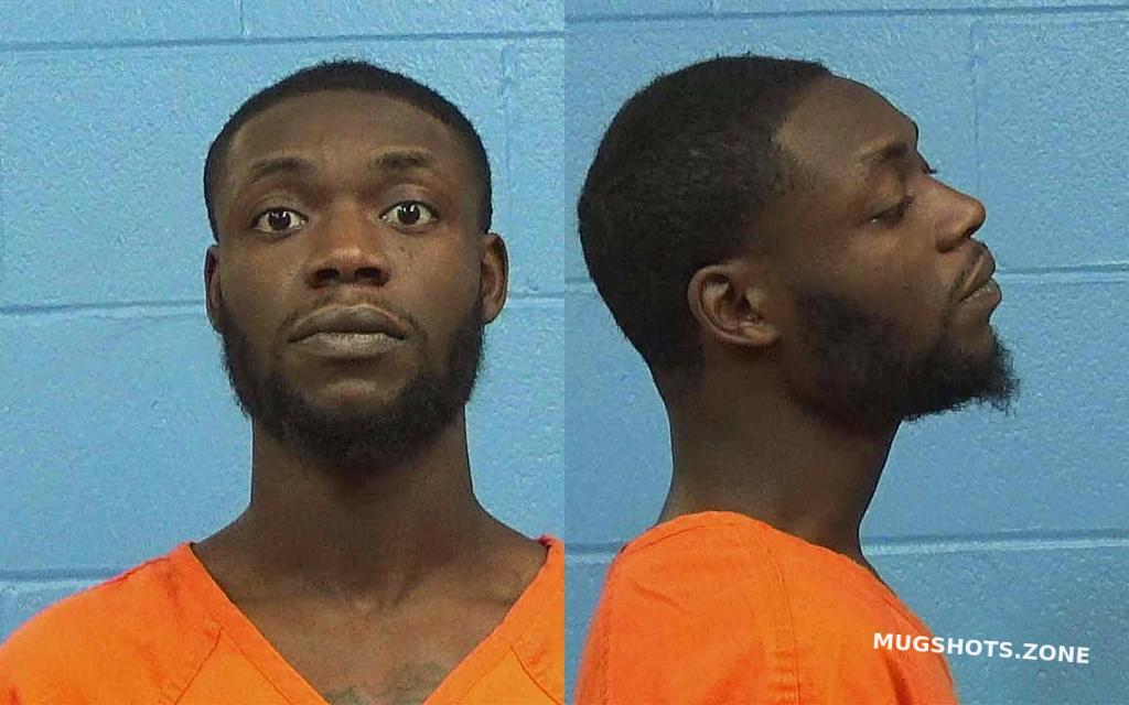 ARMOSTER CHRISTOPHER DENZEL 01/03/2023 - Williamson County Mugshots Zone