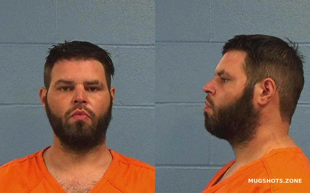 MOORE MICHAEL CLARAGE JR. 02/15/2023 - Williamson County Mugshots Zone