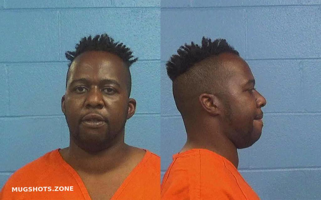 BRAMWELL OMAR ALEXANDER 08/15/2023 - Williamson County Mugshots Zone