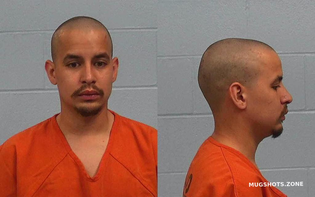 DIAZ-ZAMBRANO CARLOS 04/12/2024 - Williamson County Mugshots Zone DIAZ-ZAMBRANO CARLOS 04/12/2024 - Williamson County Mugshots Zone