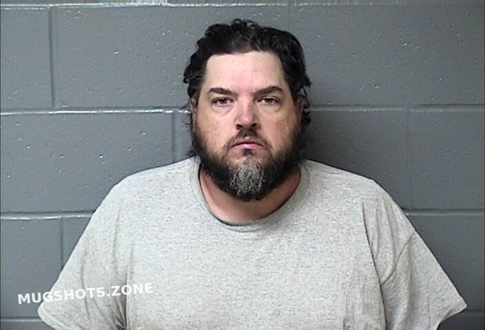 MARTIN BLAKE E 10/17/2022 - Woodford County Mugshots Zone