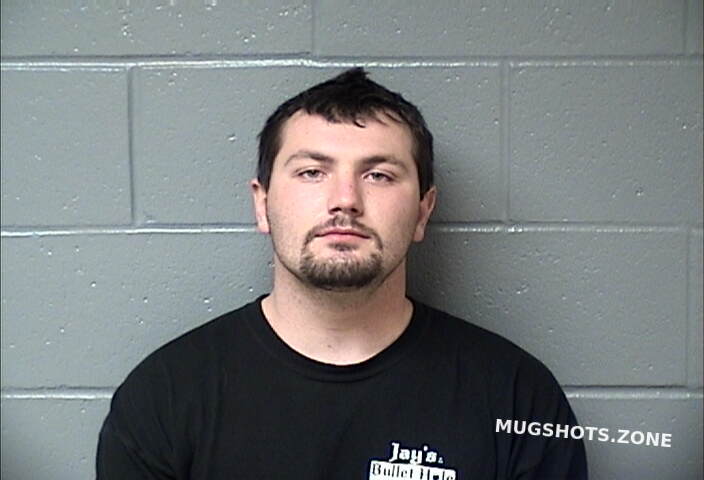 BETTS LOGAN D 01/28/2023 - Woodford County Mugshots Zone