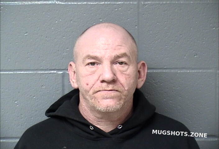 HOWE MATTHEW S 01/27/2025 - Woodford County Mugshots Zone