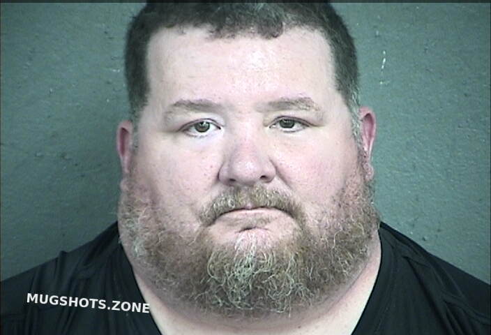 ANDREW COREY WADE 04/10/2025 - Wyandotte County Mugshots Zone